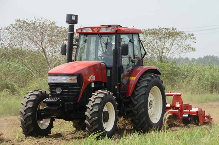 10 uses of tractor in agriculture, tractor